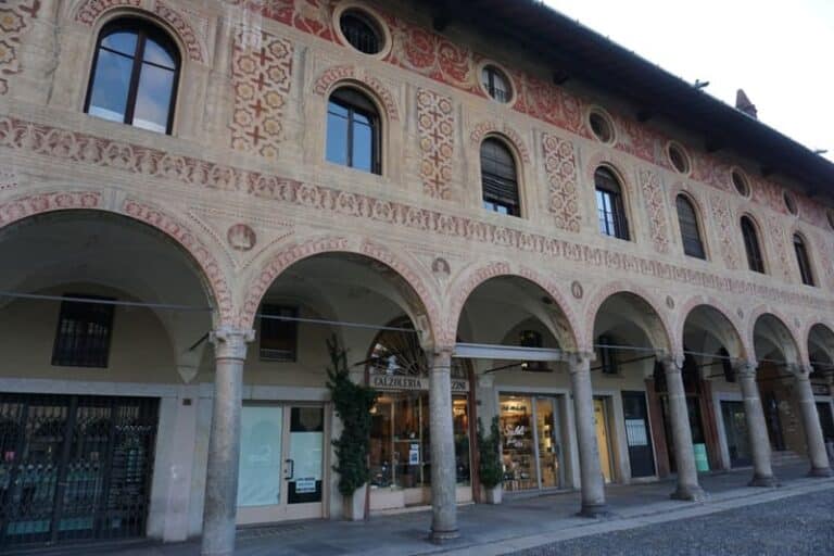 Vigevano entdecken – Italien Sehenswertes